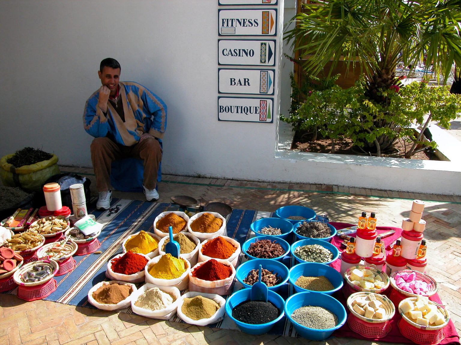 The Amazigh/Berber, Morocco's Impressive People - SAHARA DESERT TOUR